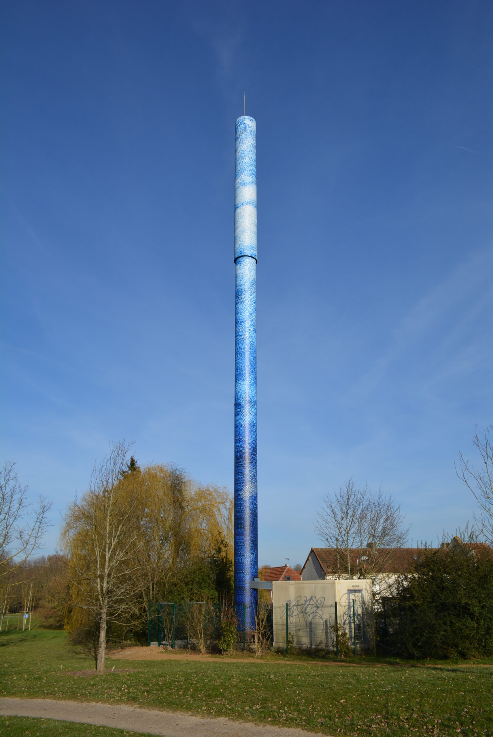 Habillage de l'antenne Orange - Site officiel de Bussy-Saint-Georges